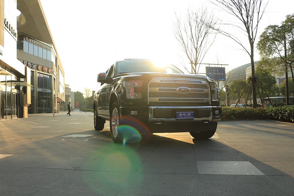 福特F150勇猛者，7座越野车|摄影|产品摄影|兽成立_原创作品-站酷ZCOOL