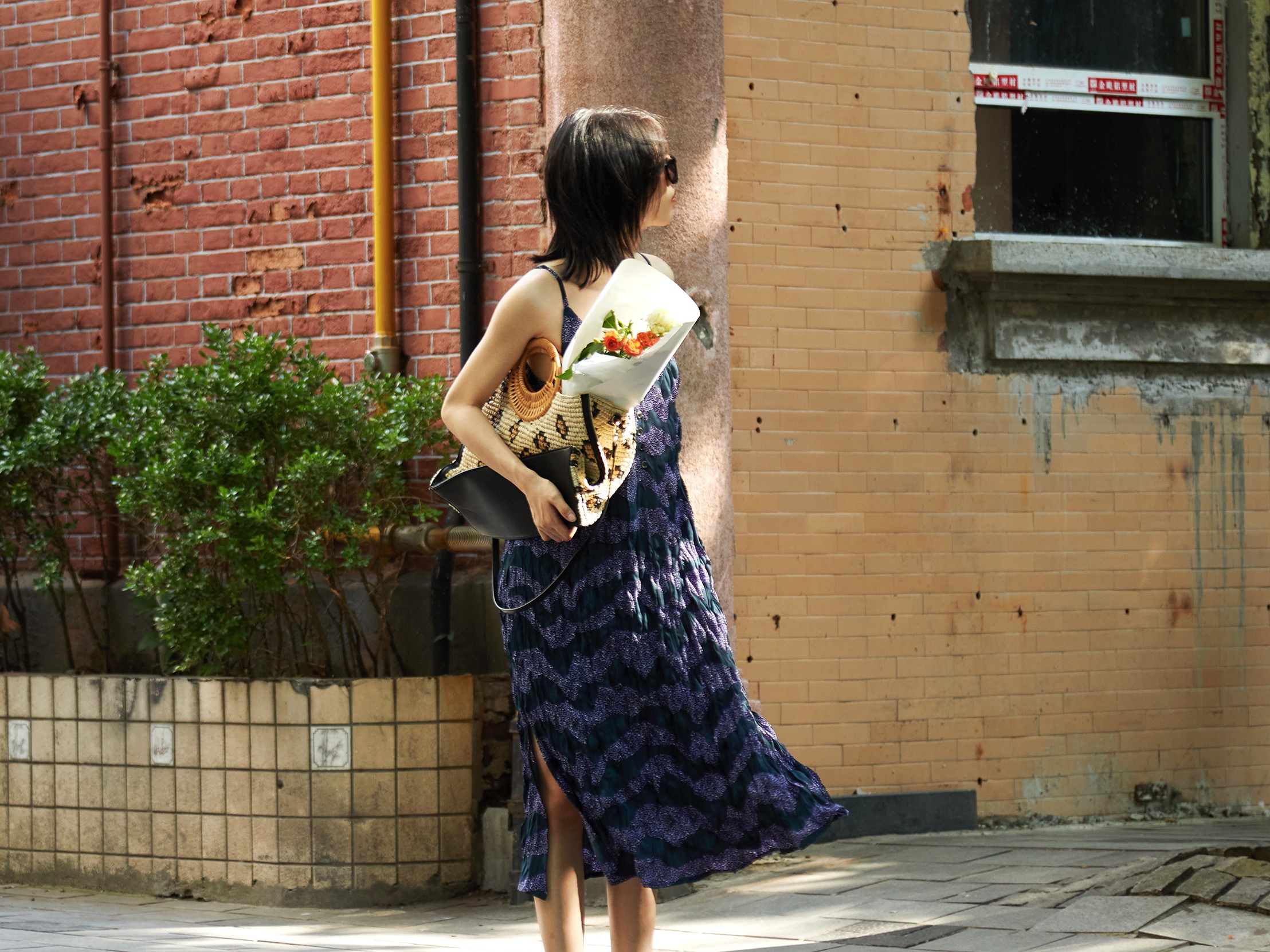 散步在阳光街头_Chengzee-站酷ZCOOL