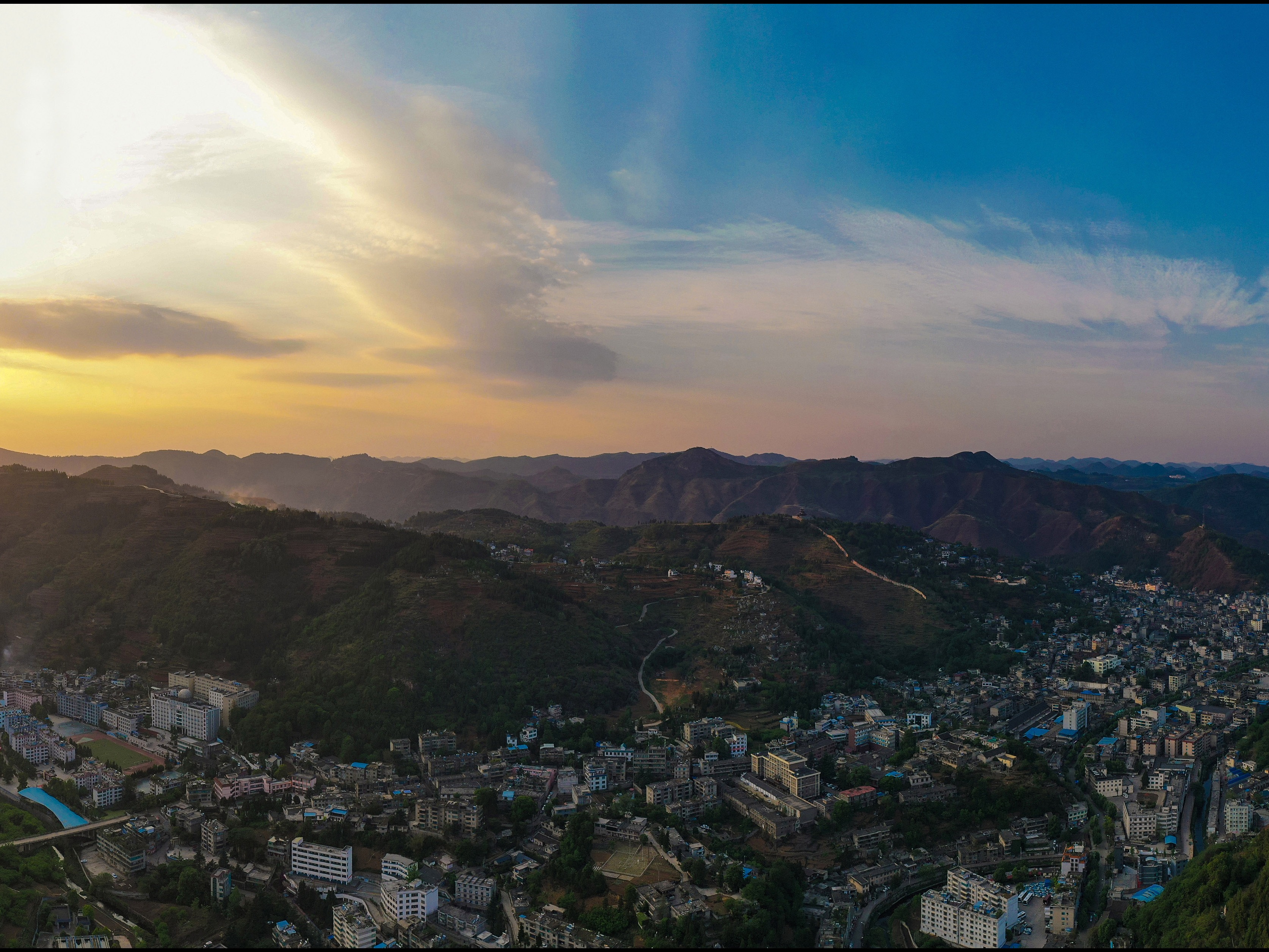 记录小城全貌_青花鱼2016-站酷ZCOOL