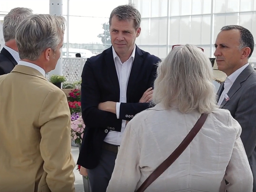 金品展会剪辑 - 时光剪影-成都宣传片_yejiang-站酷ZCOOL