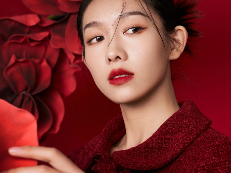 新年妆容_摄影师Yam-站酷ZCOOL