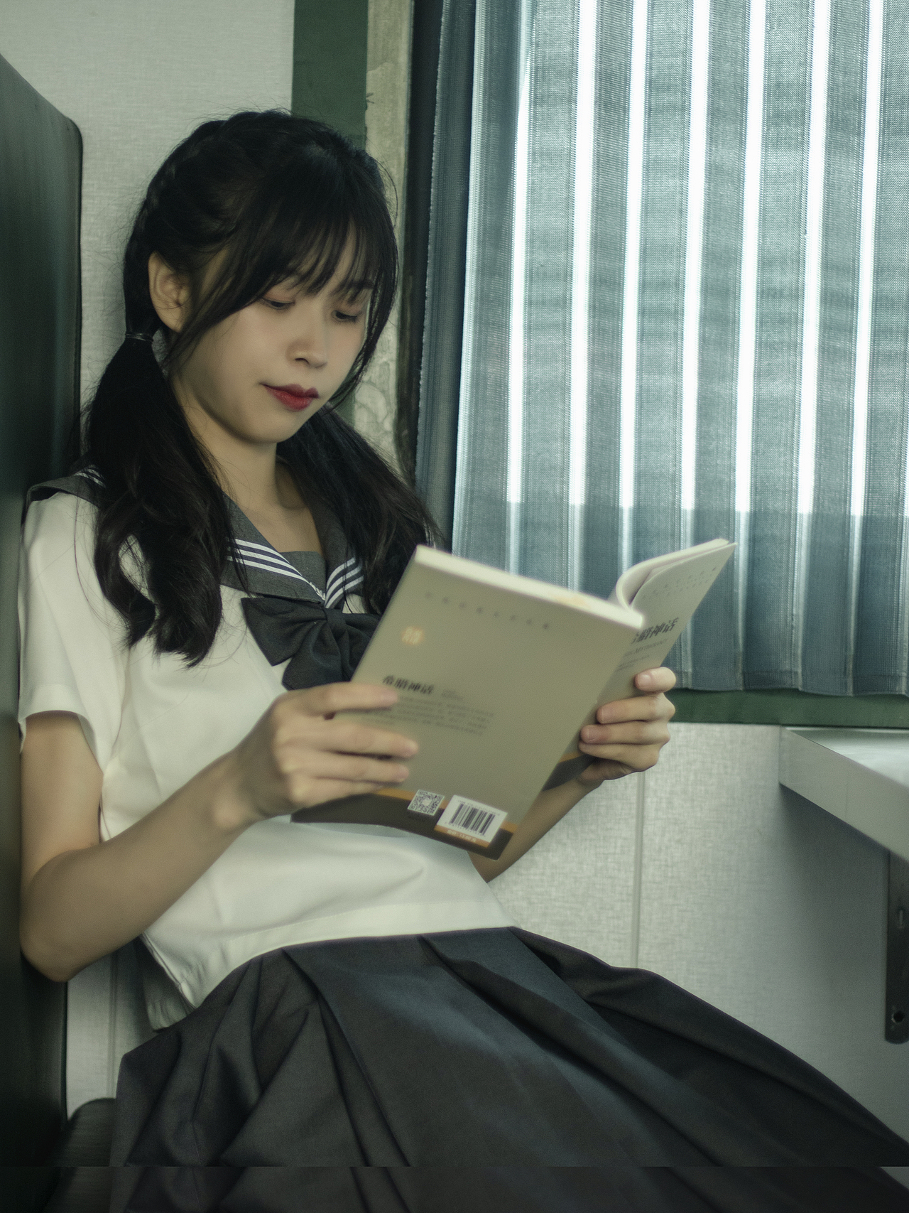 JK少女_陈宅-站酷ZCOOL