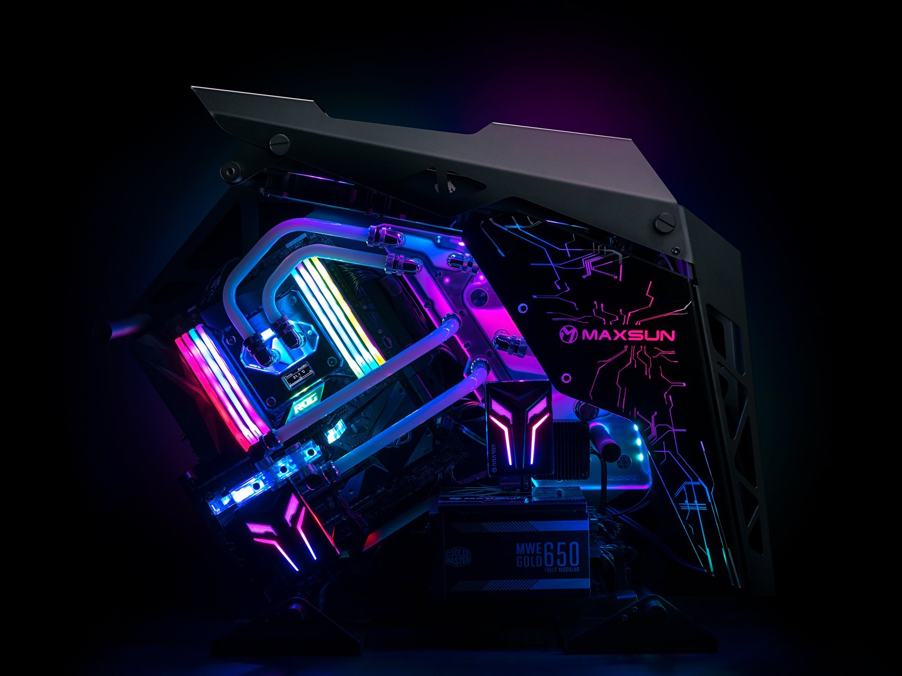 品牌案例丨铭瑄独裁者F7 RGB固态硬盘_白底图-站酷ZCOOL