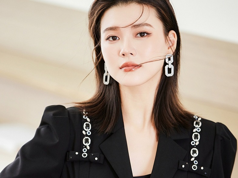 LIZI_董宁宁-站酷ZCOOL