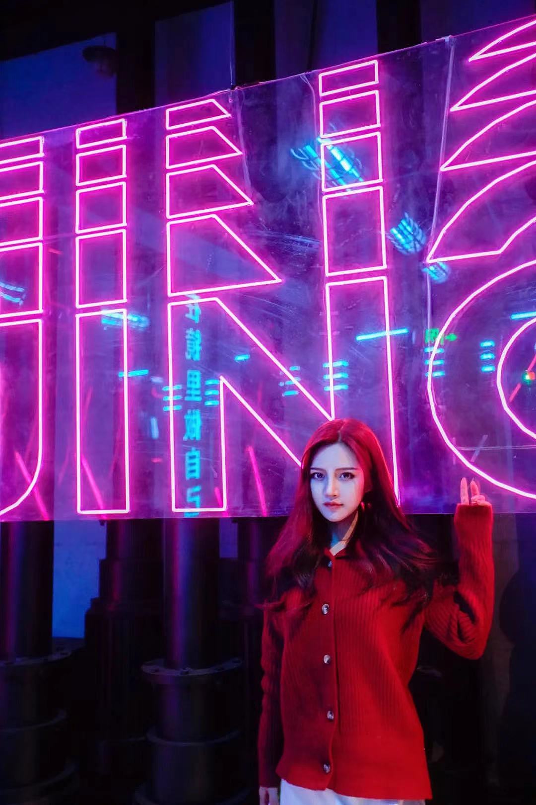 Live House品牌全案策划设计、酒吧logo vi 空间设计_HIBONA海右博纳-站酷ZCOOL