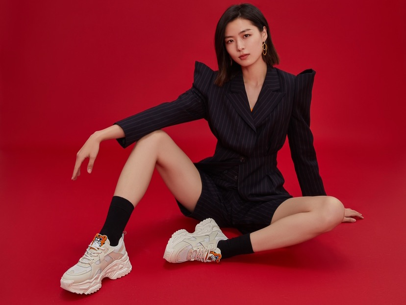 Kiss Cat 女鞋 ｜ 吾皇联名摄影_摄影师张儒-站酷ZCOOL