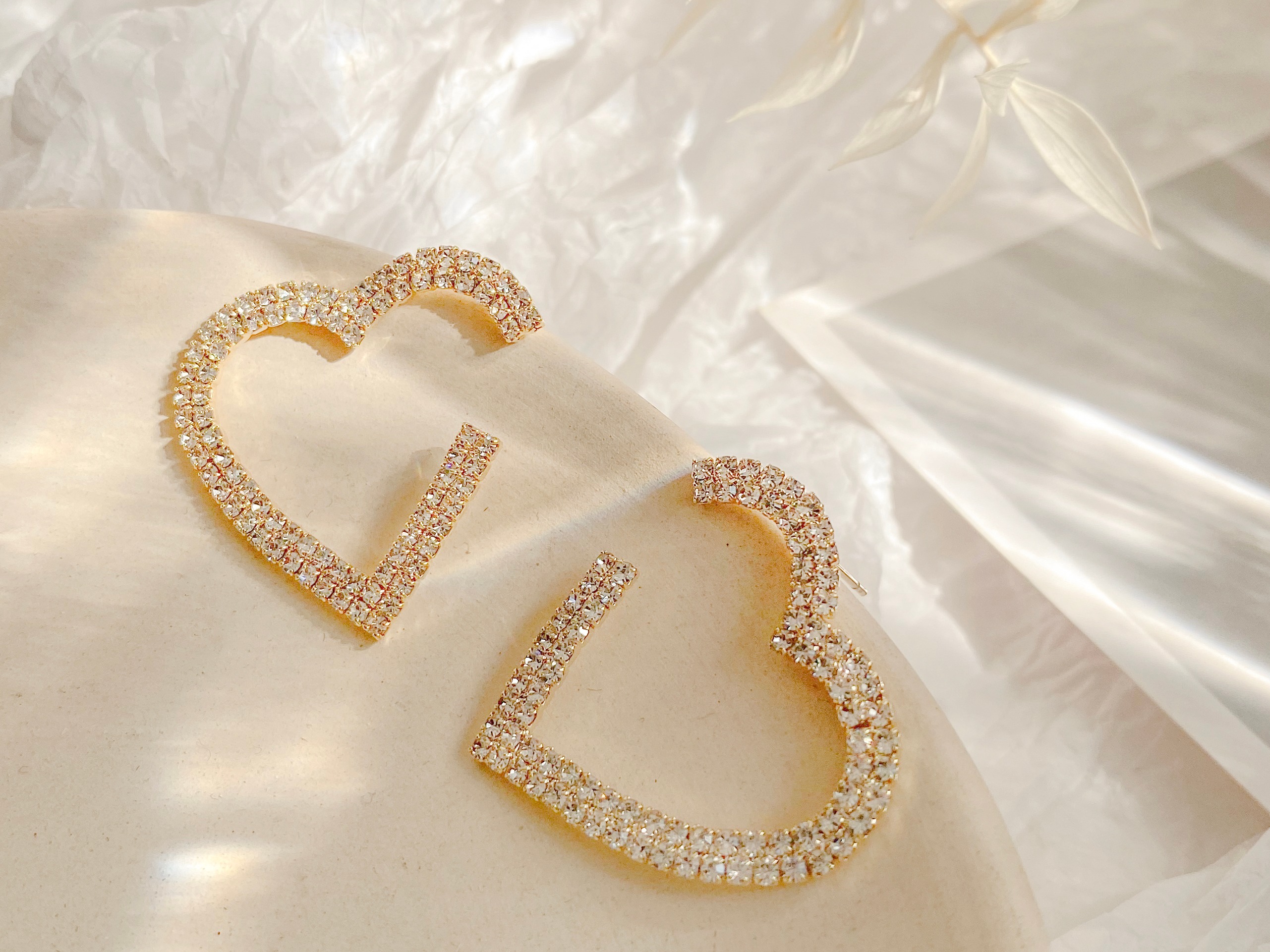 INS饰品拍摄——GUANGMO_唐蔷薇薇-站酷ZCOOL