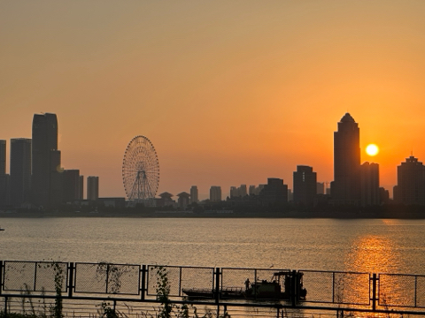 朝阳江滩公园_晾花信-站酷ZCOOL