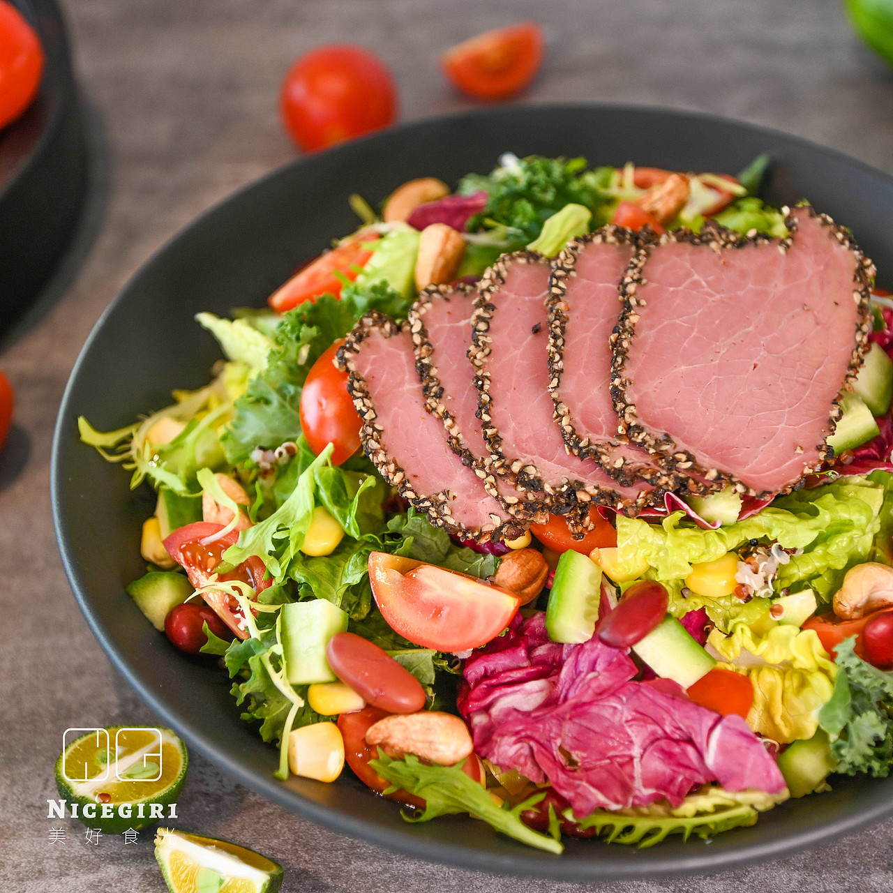 轻食牛肉鸡肉蔬菜水果沙拉_Nicegir1-站酷ZCOOL