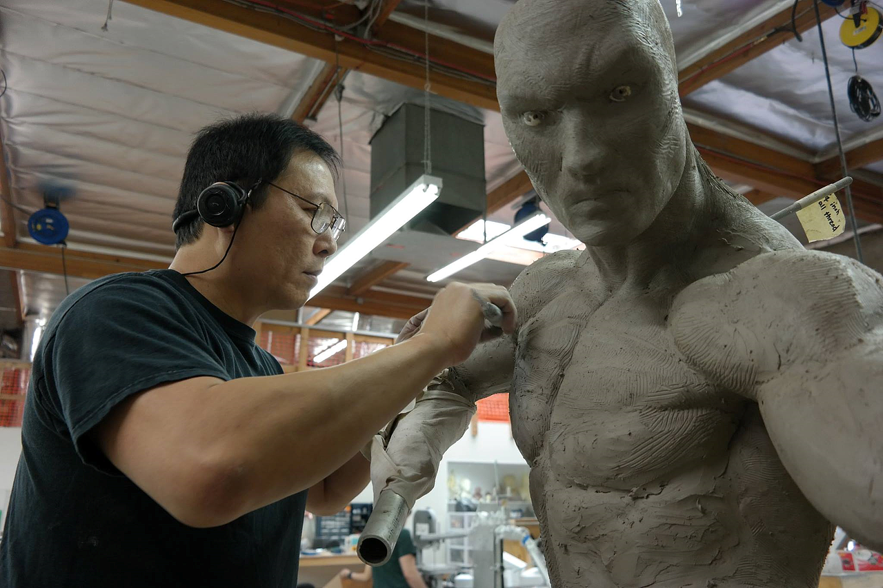 【ECC】Steve Wang操刀监制，英雄联盟授权Lucian圣枪游侠大比例雕像|手工艺|手办/模玩|VeryMuseum_原创作品-站酷ZCOOL