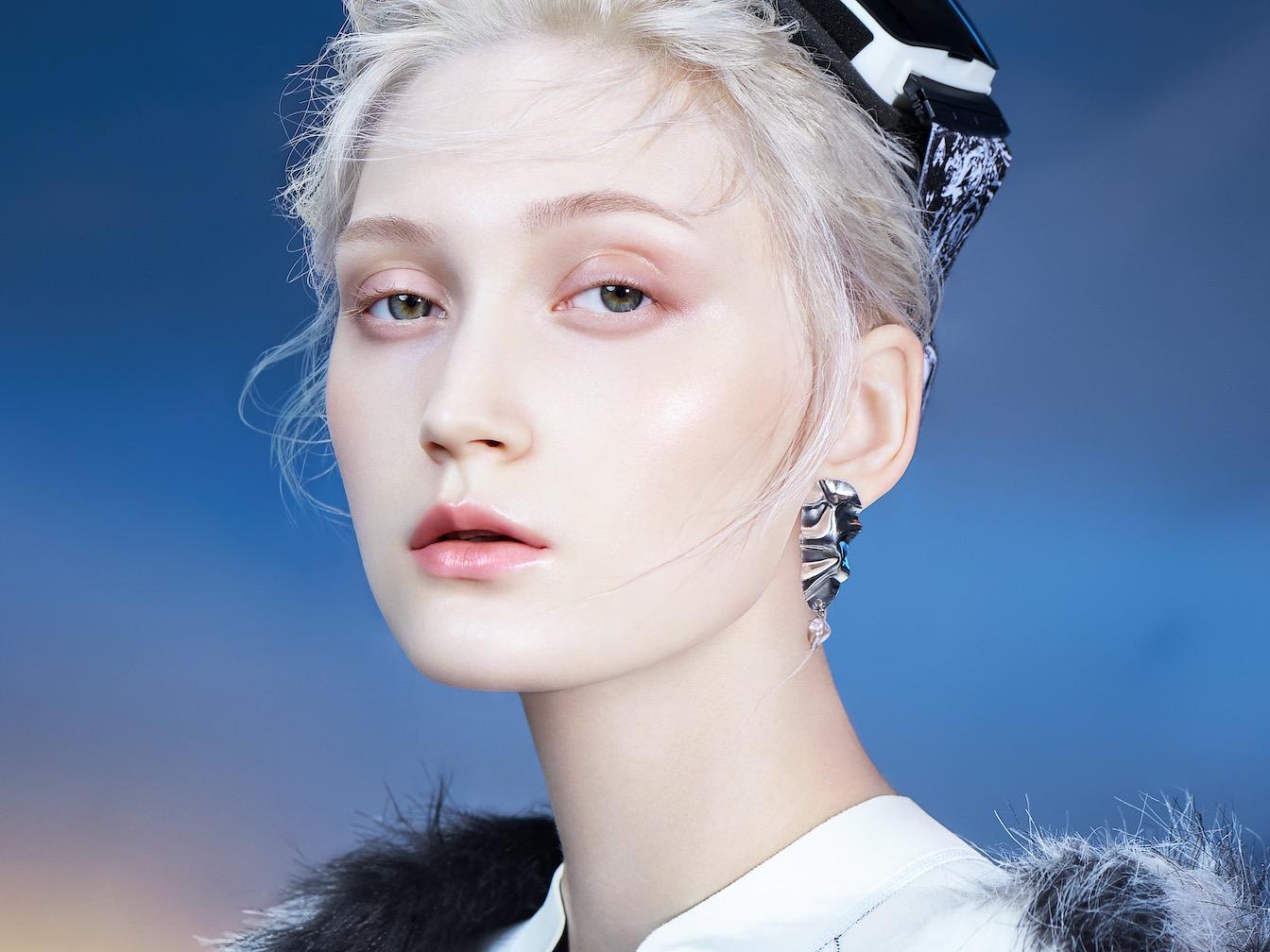 在云端 MINTAKA PRESENTS_MINTAKA-站酷ZCOOL