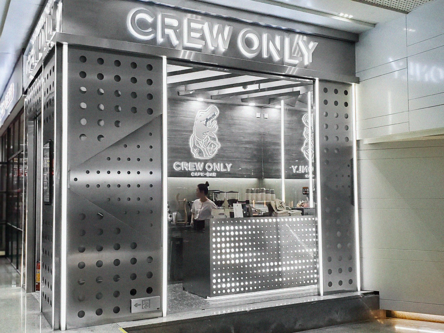 CREW ONLY_本原品牌设计-站酷ZCOOL