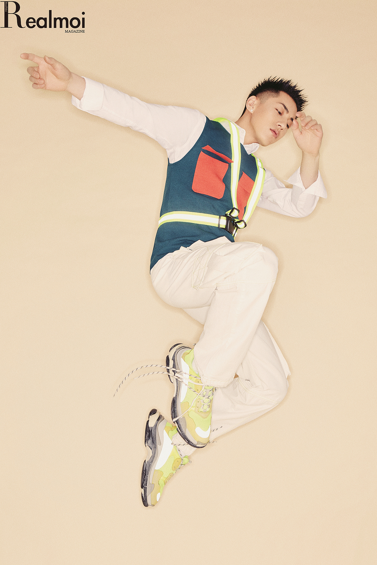 Real Moi Magazine》七月刊封面人物——卡斯柏Casper_JaneQStudio-站酷ZCOOL