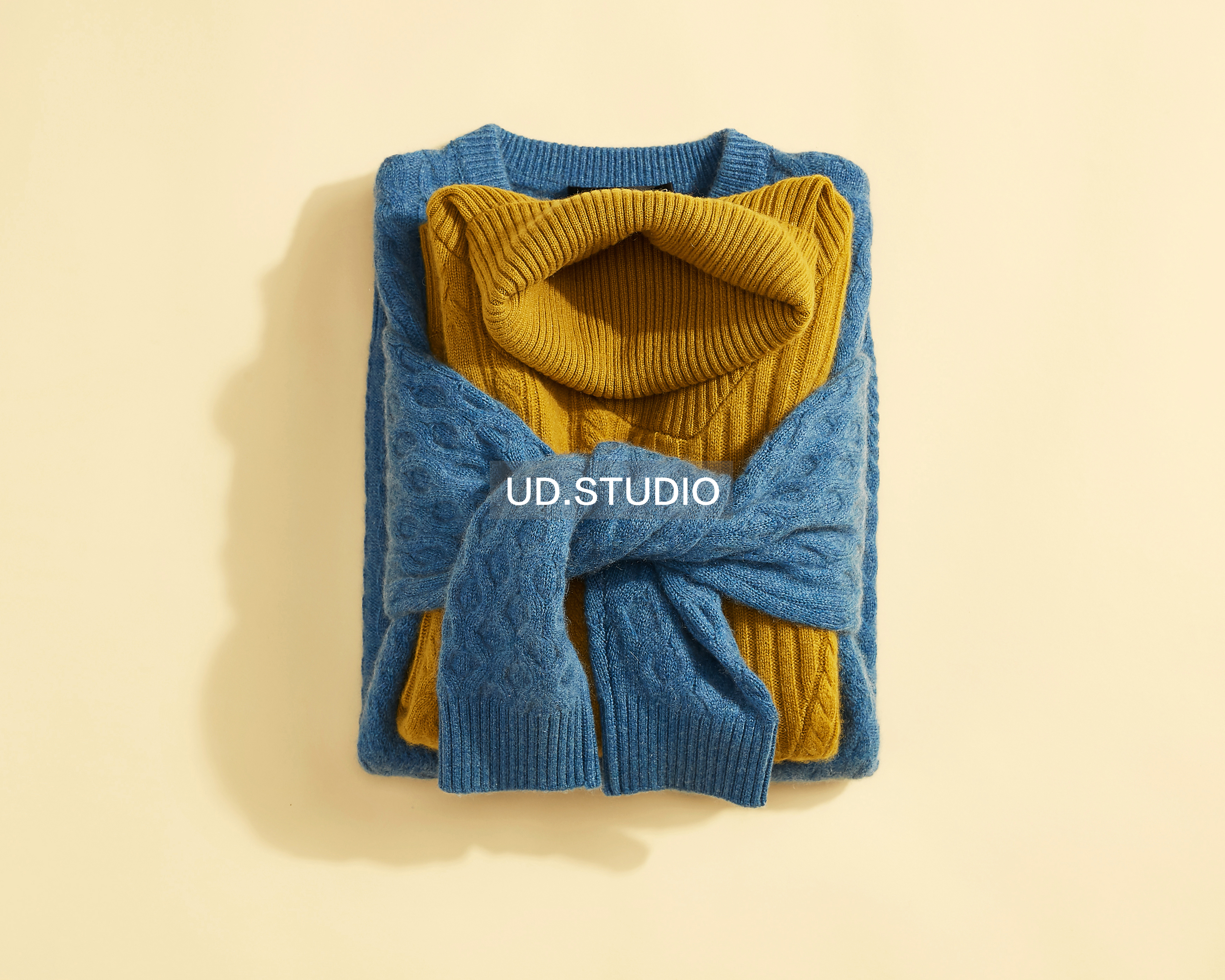 品牌服装-创意场景图拍摄_UDSTUDIO摄影公司-站酷ZCOOL