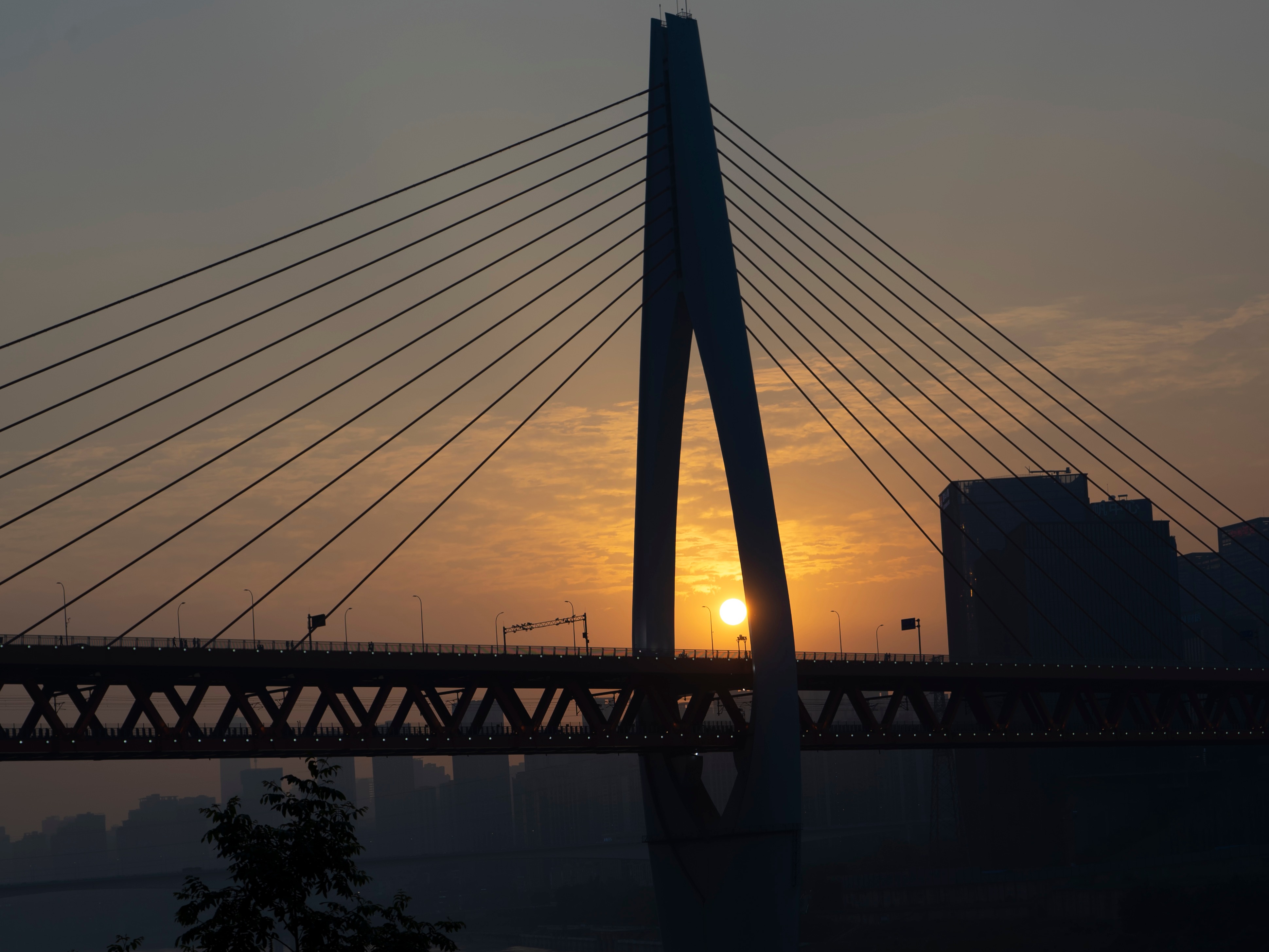 重庆千厮门大桥夕照_shinyleo-站酷ZCOOL