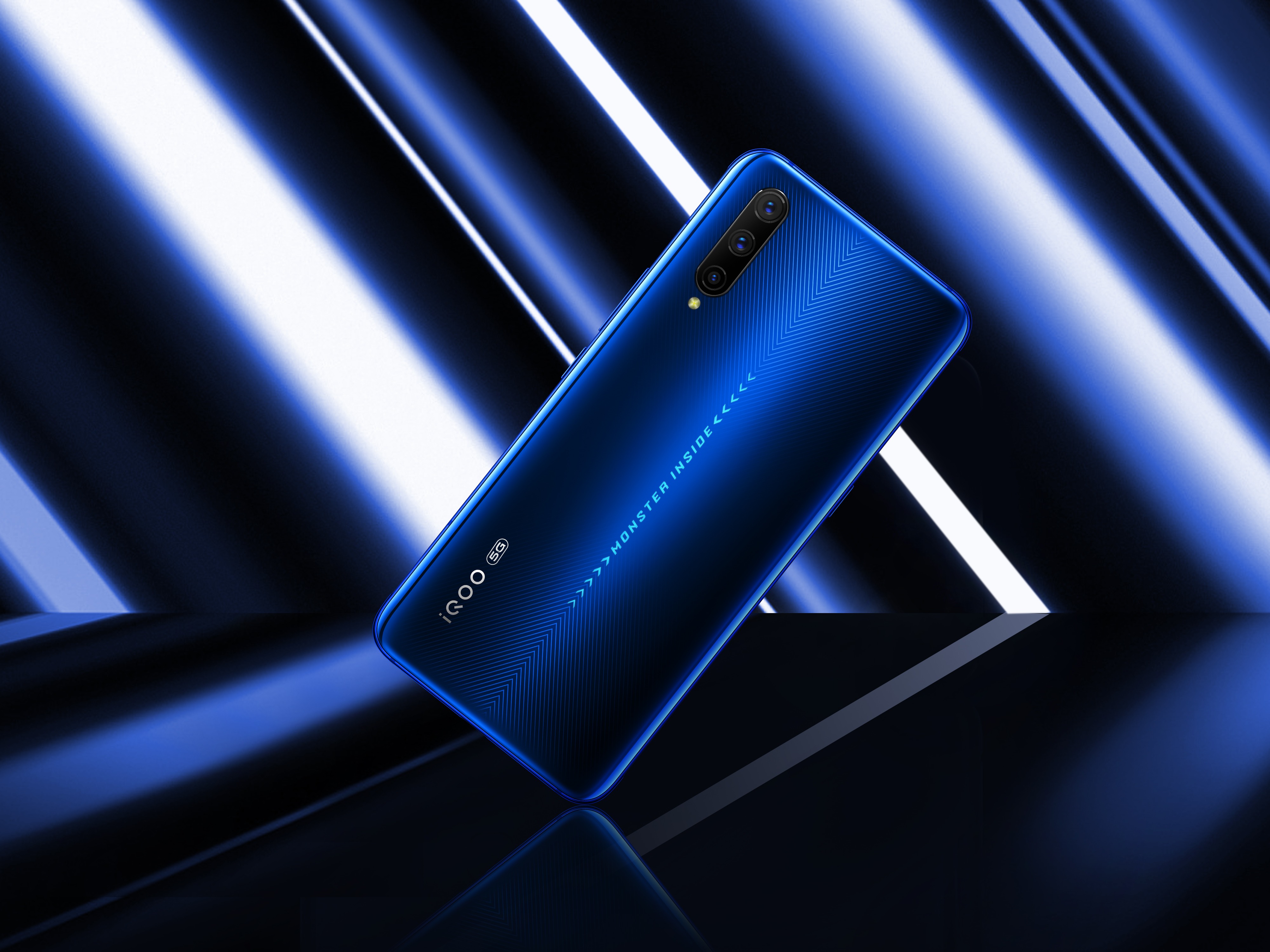 iQOO Pro 5G_沃菲数字营销-站酷ZCOOL