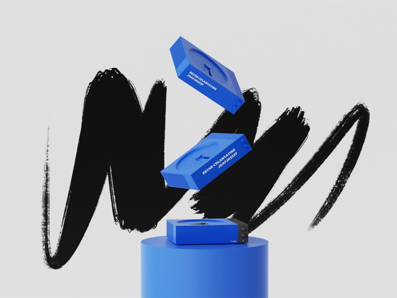 Klein Blue CD Player-迷你CD播放机器_喵白-站酷ZCOOL