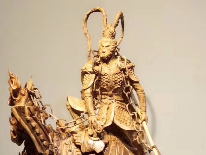 崖柏材质 齐天大圣 斗战胜佛 纯手工雕琢 _木梵MooFan-站酷ZCOOL