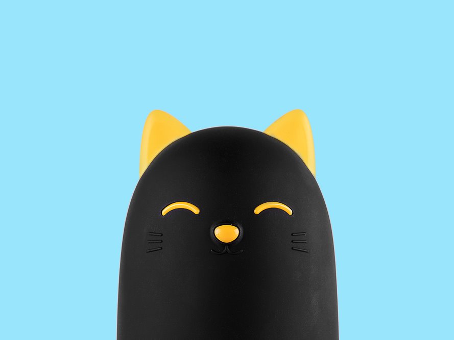 产品案例 | 萌猫移动电源 & UNCLEFOTO _有嫁值大叔-站酷ZCOOL