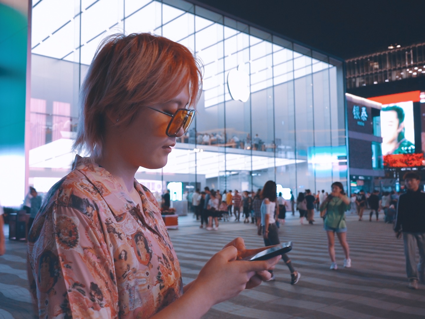 【HANGZHOU疯游精】10-05（上）杭州湖滨步行街_五香凉白开-站酷ZCOOL