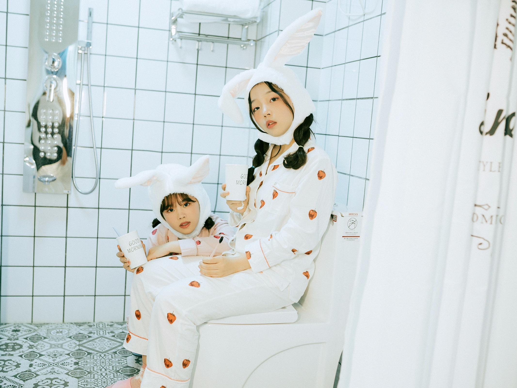 两只小兔子_太阳酱Catnip-站酷ZCOOL