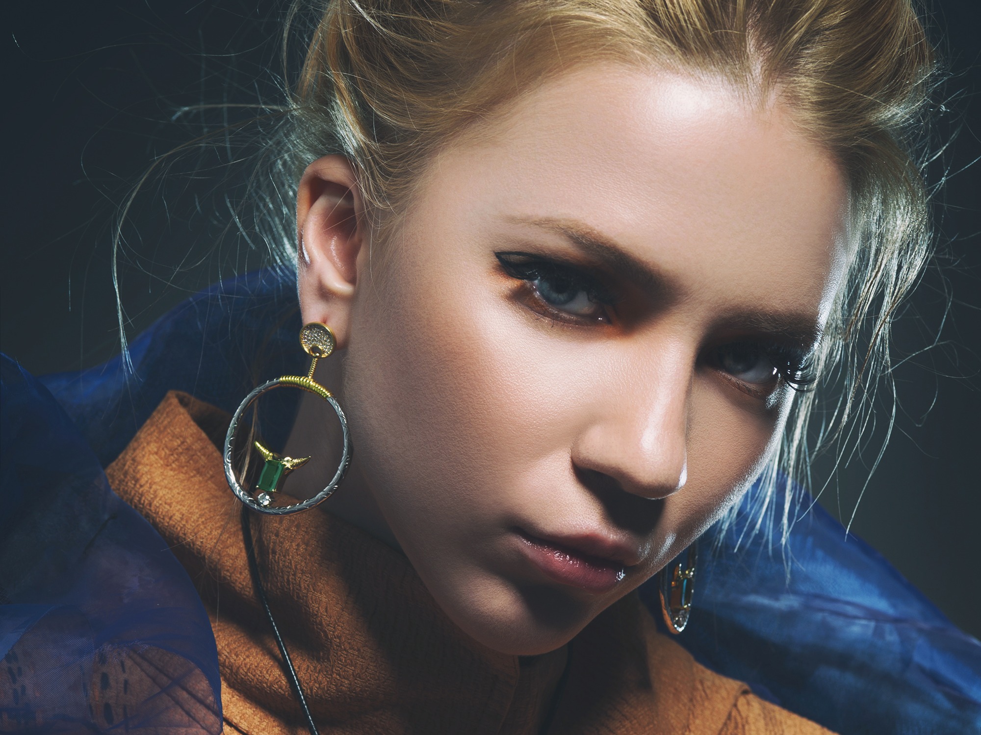 商业摄影 珠宝杂志&印刷品·封面/内页_ANLAU-站酷ZCOOL