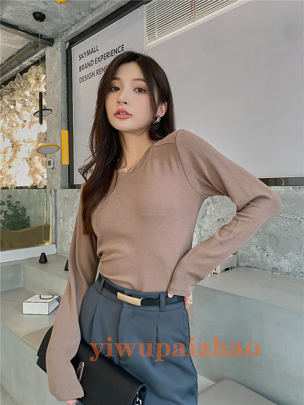 义乌打底衫室内女模拍摄，上衣模特拍摄效果_义乌大橙摄影韦波-站酷ZCOOL