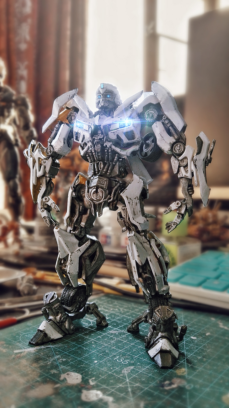 模玩重涂 - 变3超跑白萌蜂_ilison-站酷ZCOOL