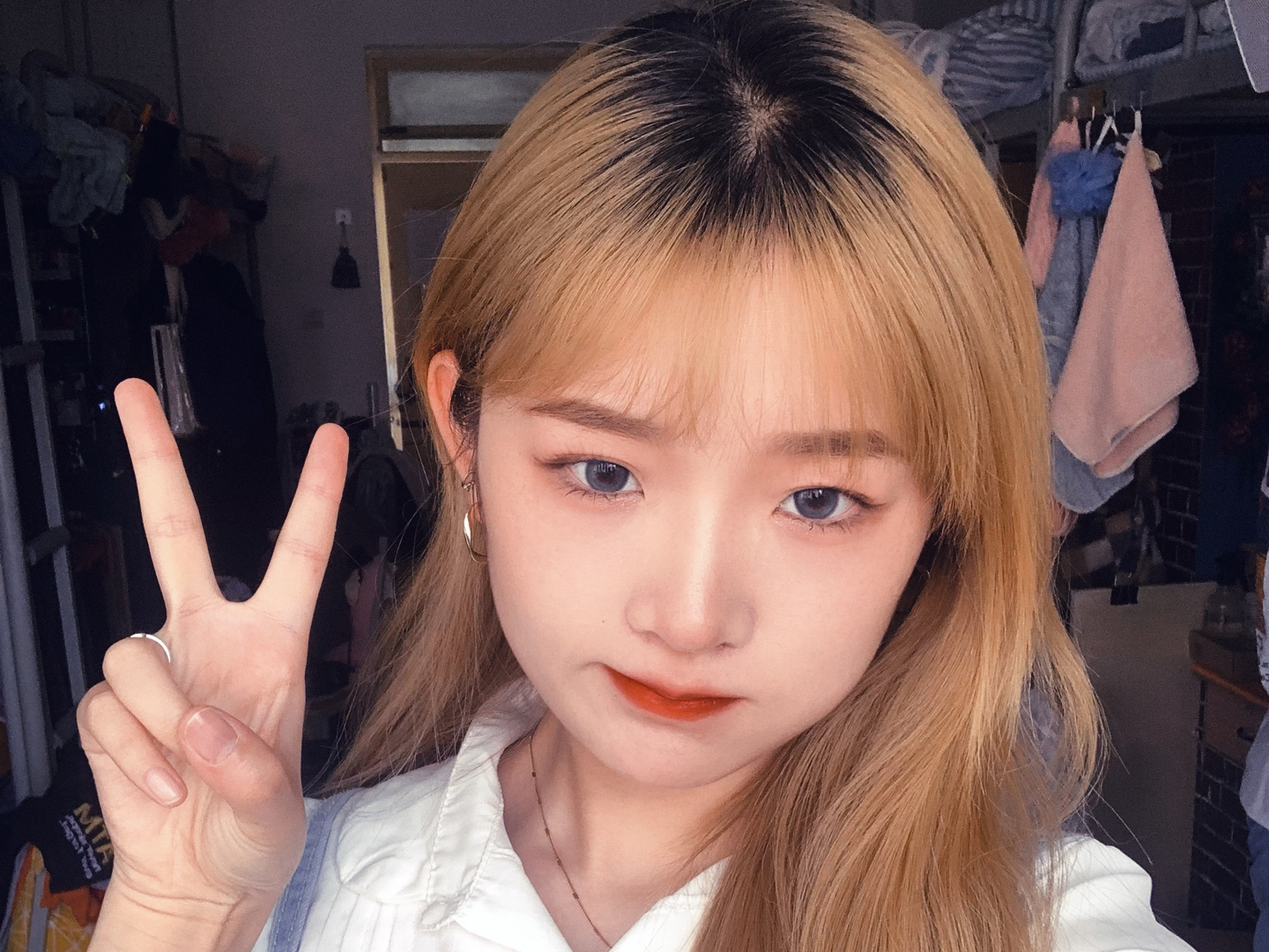 摸鱼_ISXIAOWAN-站酷ZCOOL