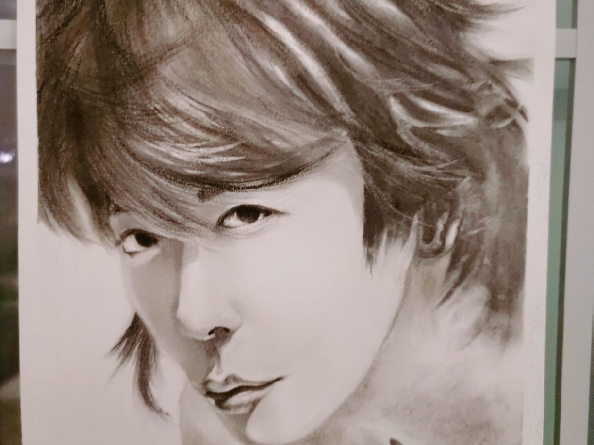 碳条人像练习day-1_爱绘画的亚伦-站酷ZCOOL