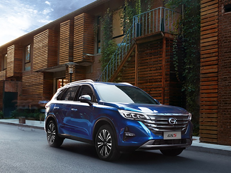 传祺GS5，国六标准的SUV表现如何？_Pursuer设计-站酷ZCOOL