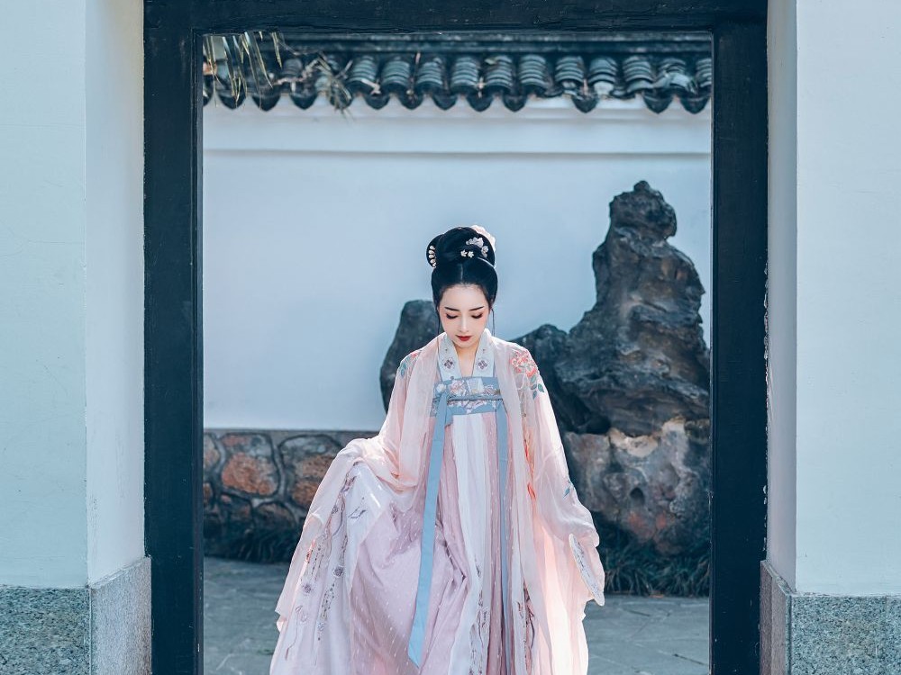 一组汉服_辰音Azure-站酷ZCOOL