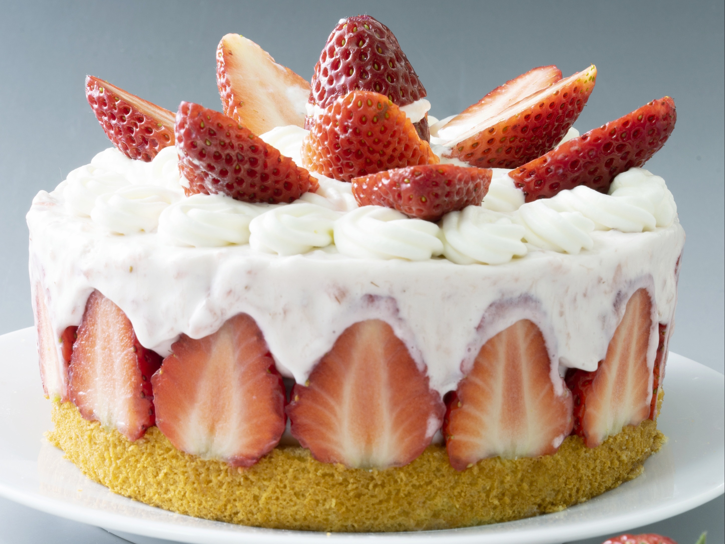 【Soapy烘焙】奶油草莓蛋糕_Mr_Soapy-站酷ZCOOL