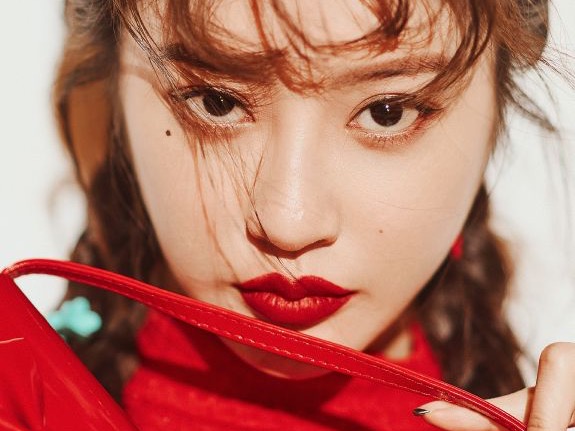 右视觉摄影机构 红_右视觉-站酷ZCOOL