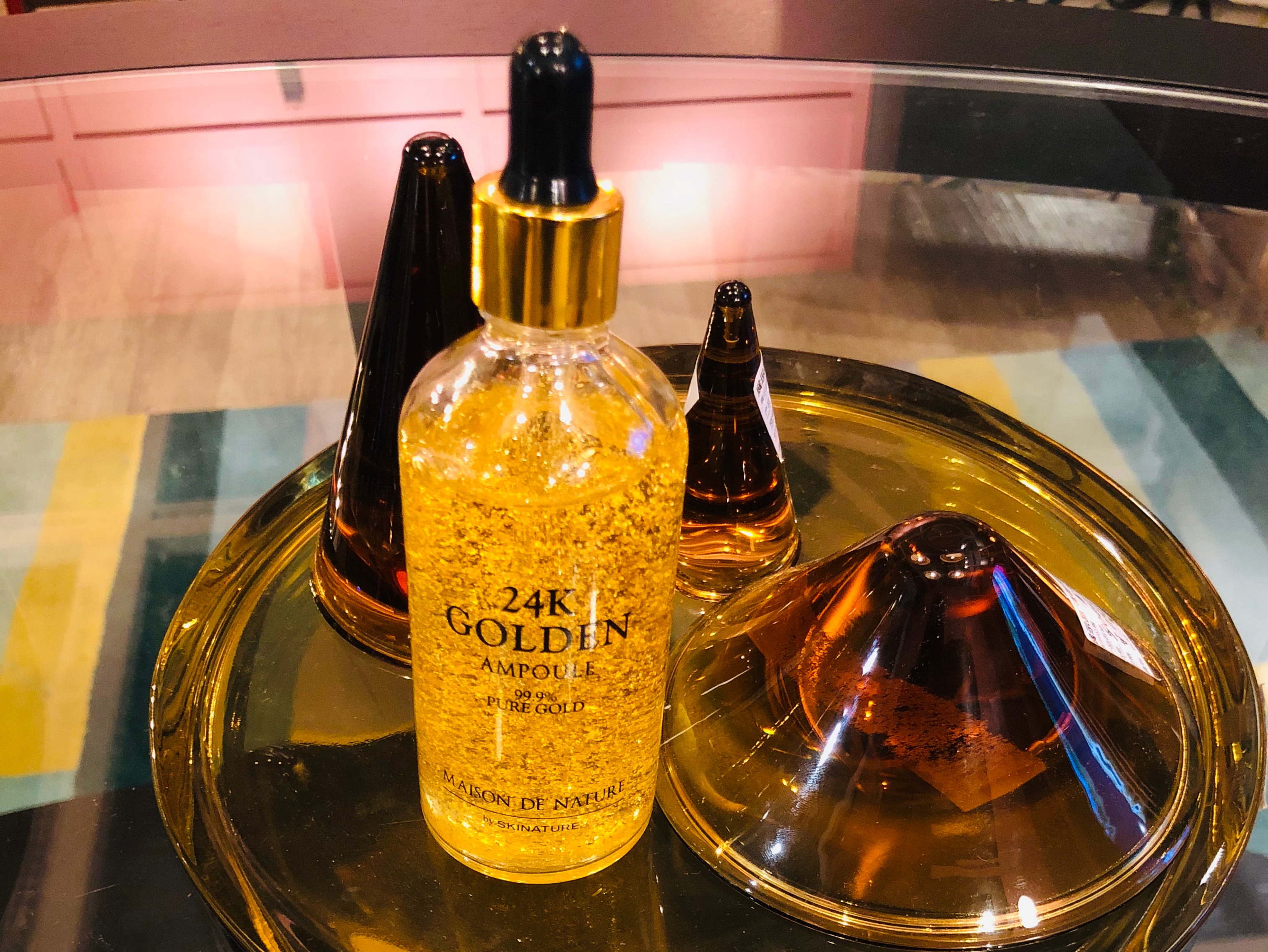 【本草元基】——24K黄金胜肽浓缩精华_本草元基-站酷ZCOOL