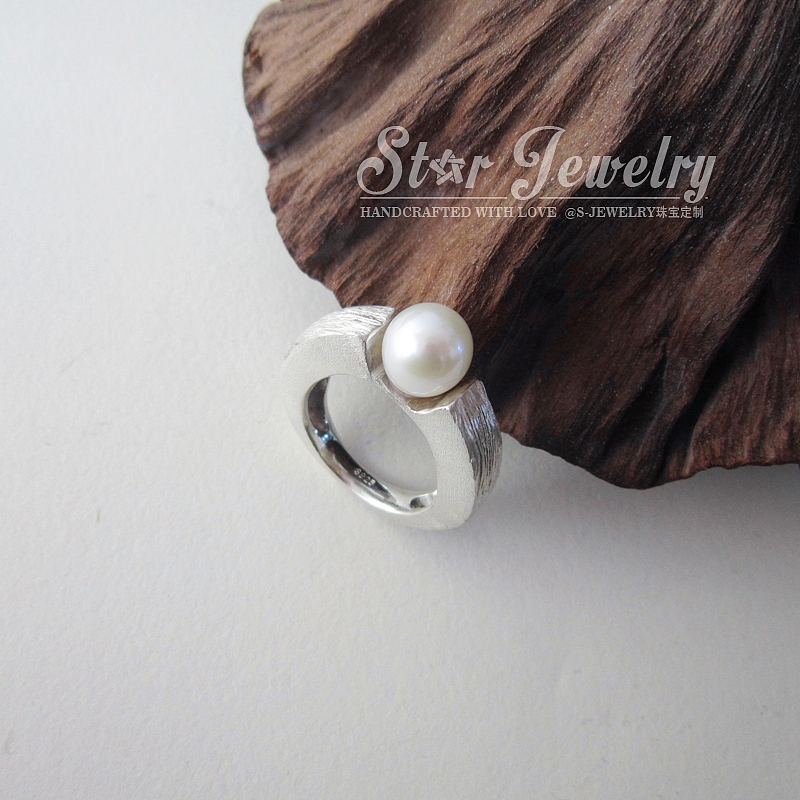 【S-jewelry】S925银磨砂树纹镶嵌珍珠戒指_yama隼人-站酷ZCOOL