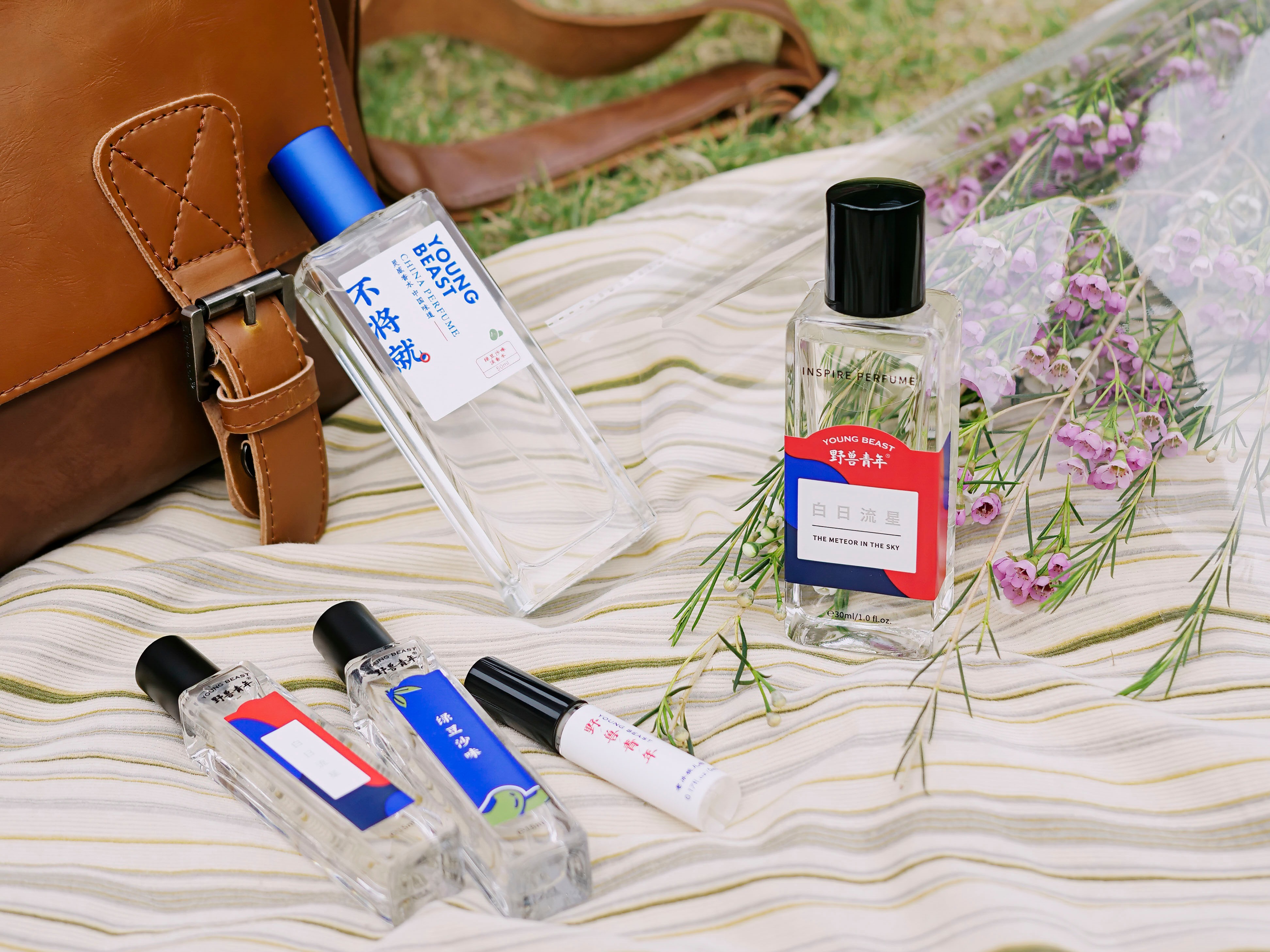 踏青 | 香水摄影 | 静物摄影_铁甲万能小飞侠-站酷ZCOOL