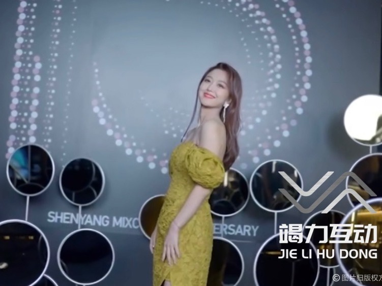 #电影运镜大师互动装#格莱美机械臂拍摄_Ken_Pluto-站酷ZCOOL