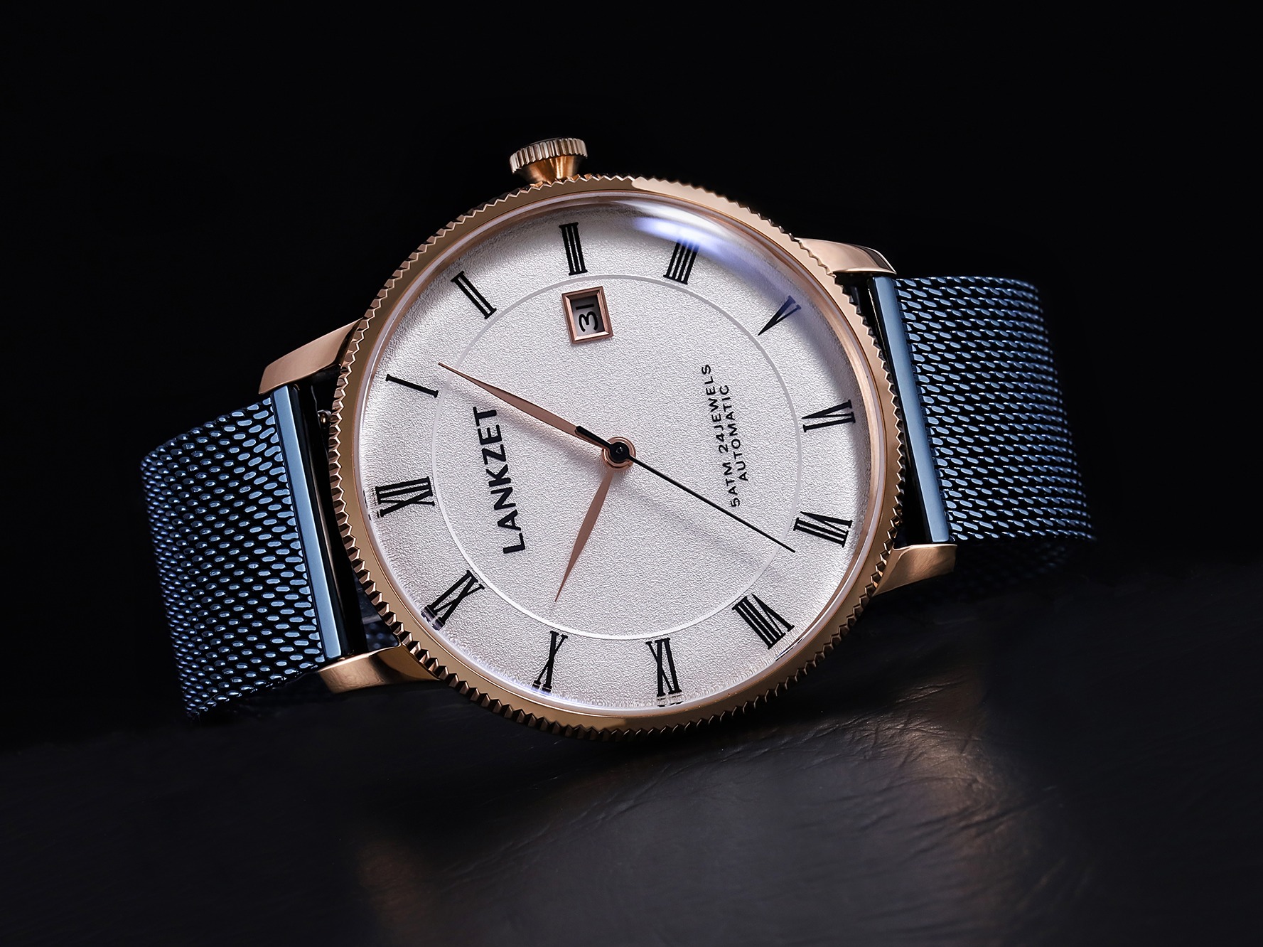 手表_摄影师HOLO-站酷ZCOOL