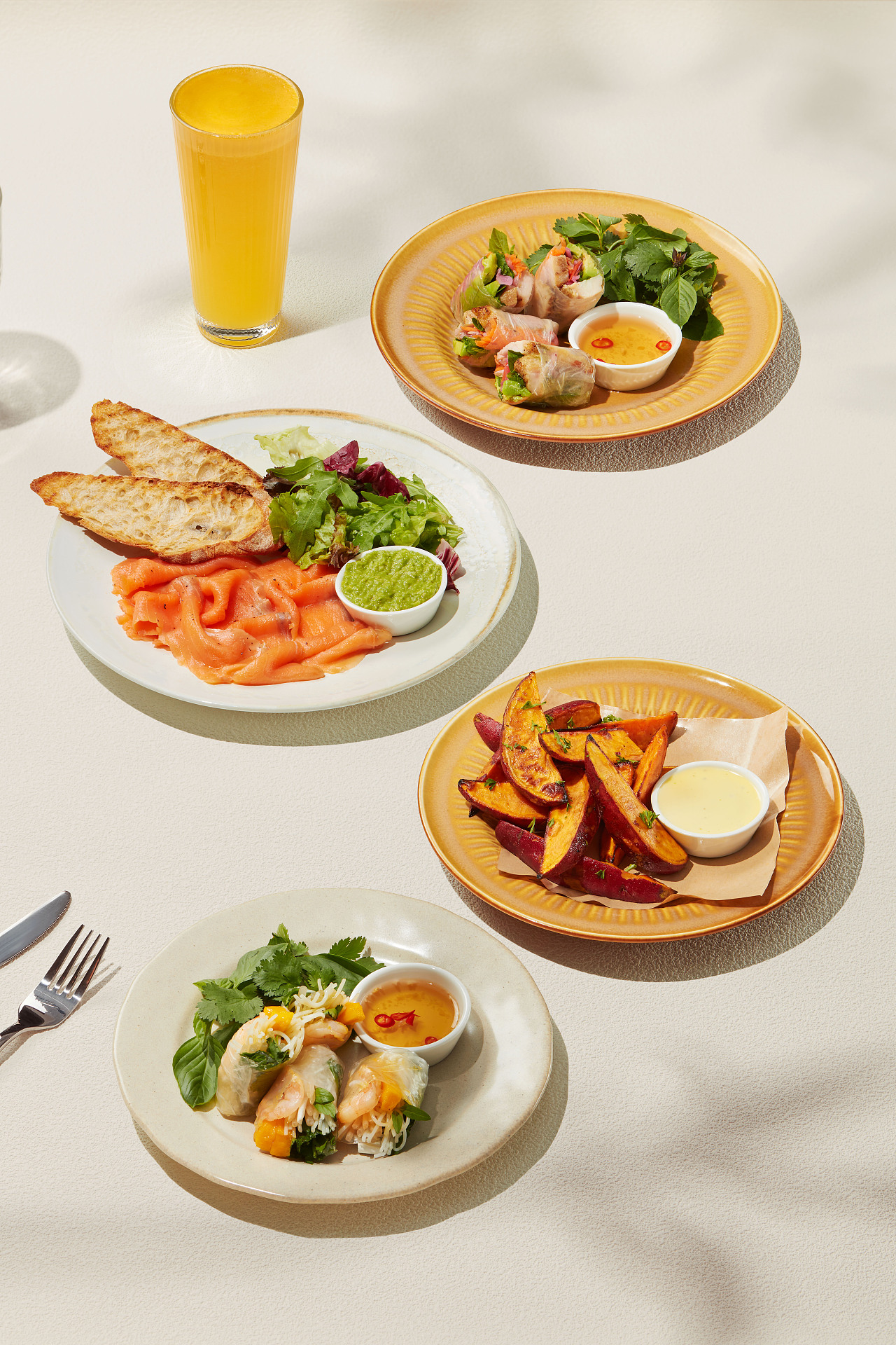 WAGAS早餐海报拍摄_卤咸RUN-站酷ZCOOL