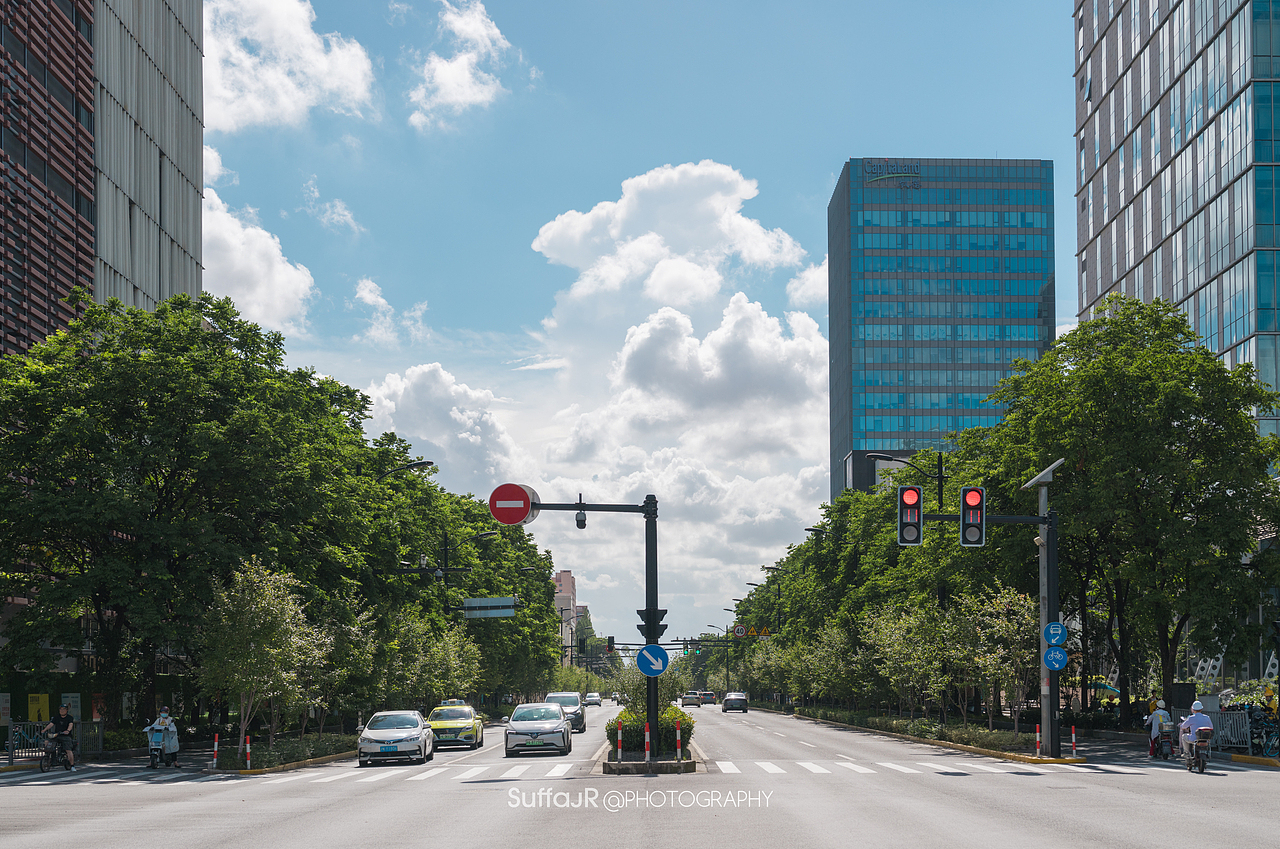 上海街头20230714_朱尼尔沙发SUFFA-站酷ZCOOL