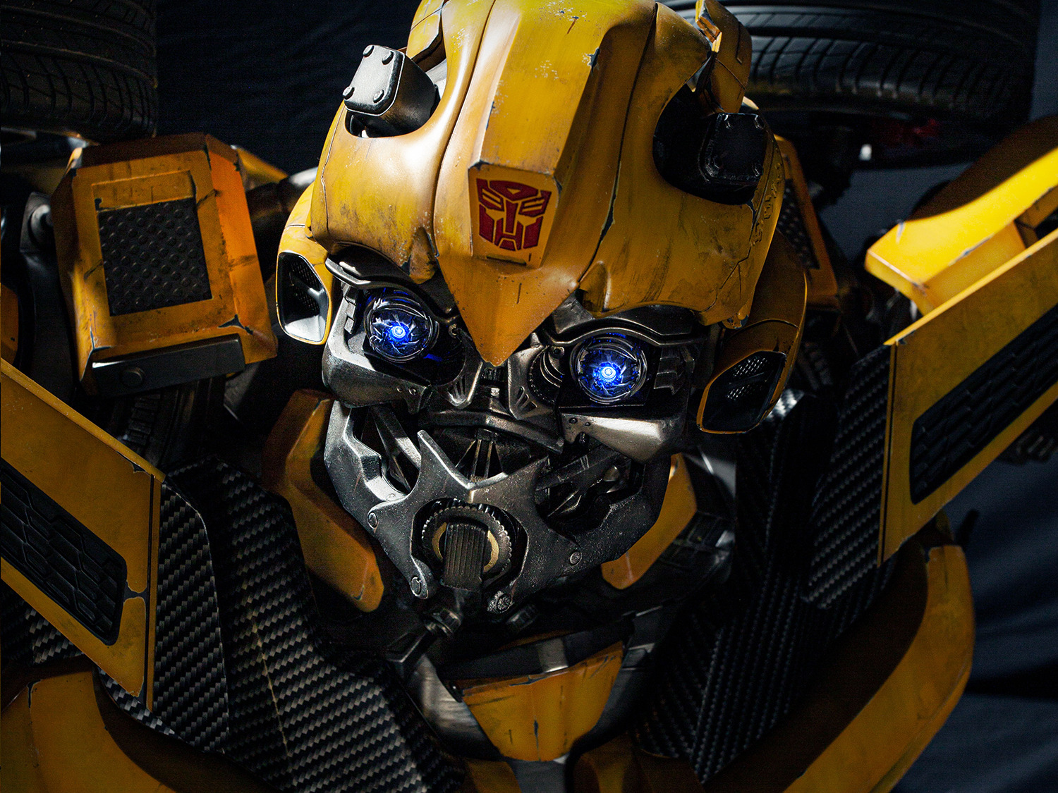 大黄蜂首波细节图来袭_QueenStudios-站酷ZCOOL