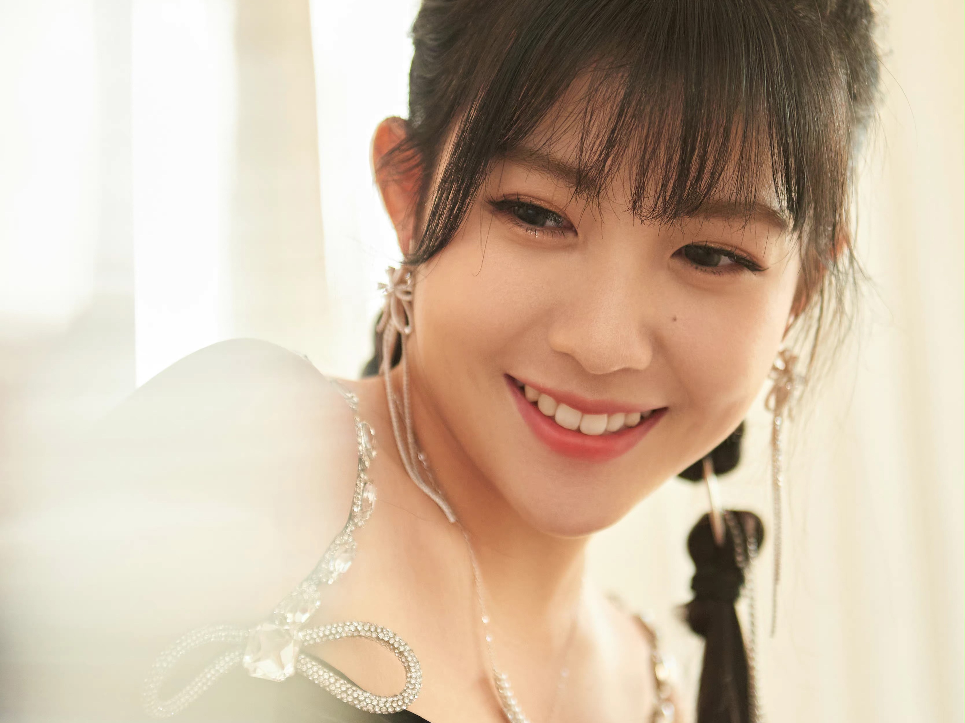 明星艺人拍摄案例赖美云火箭少女101sing女团 嘉毅joeyau 站酷zcool