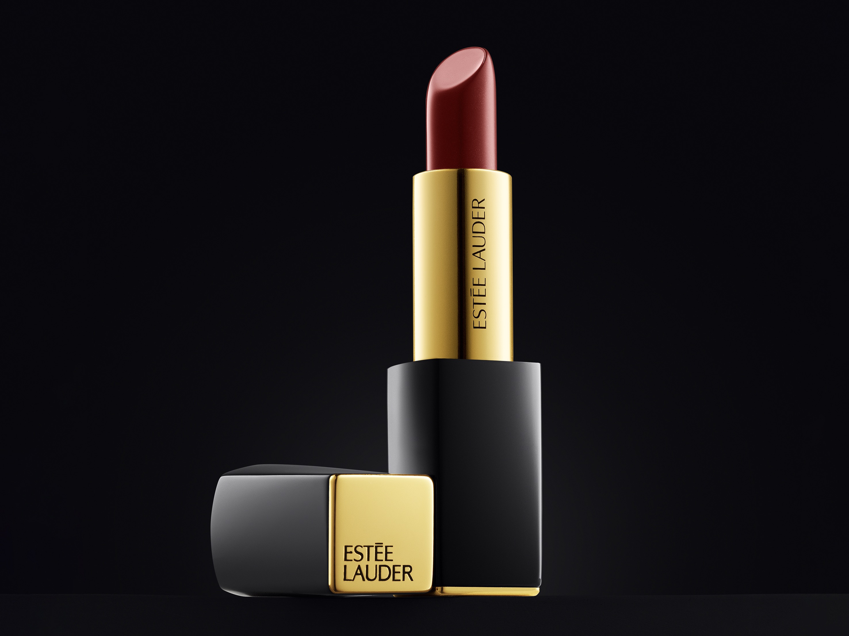 雅诗兰黛唇膏修图_修图师Ly-站酷ZCOOL