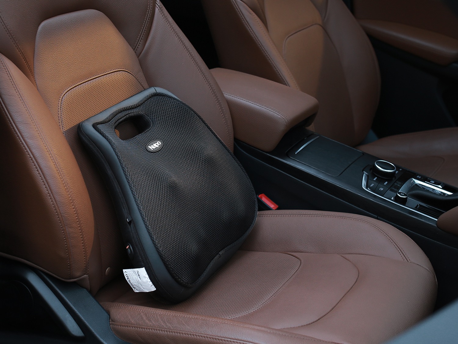 按摩靠背产品设计_GUTIANLE-站酷ZCOOL