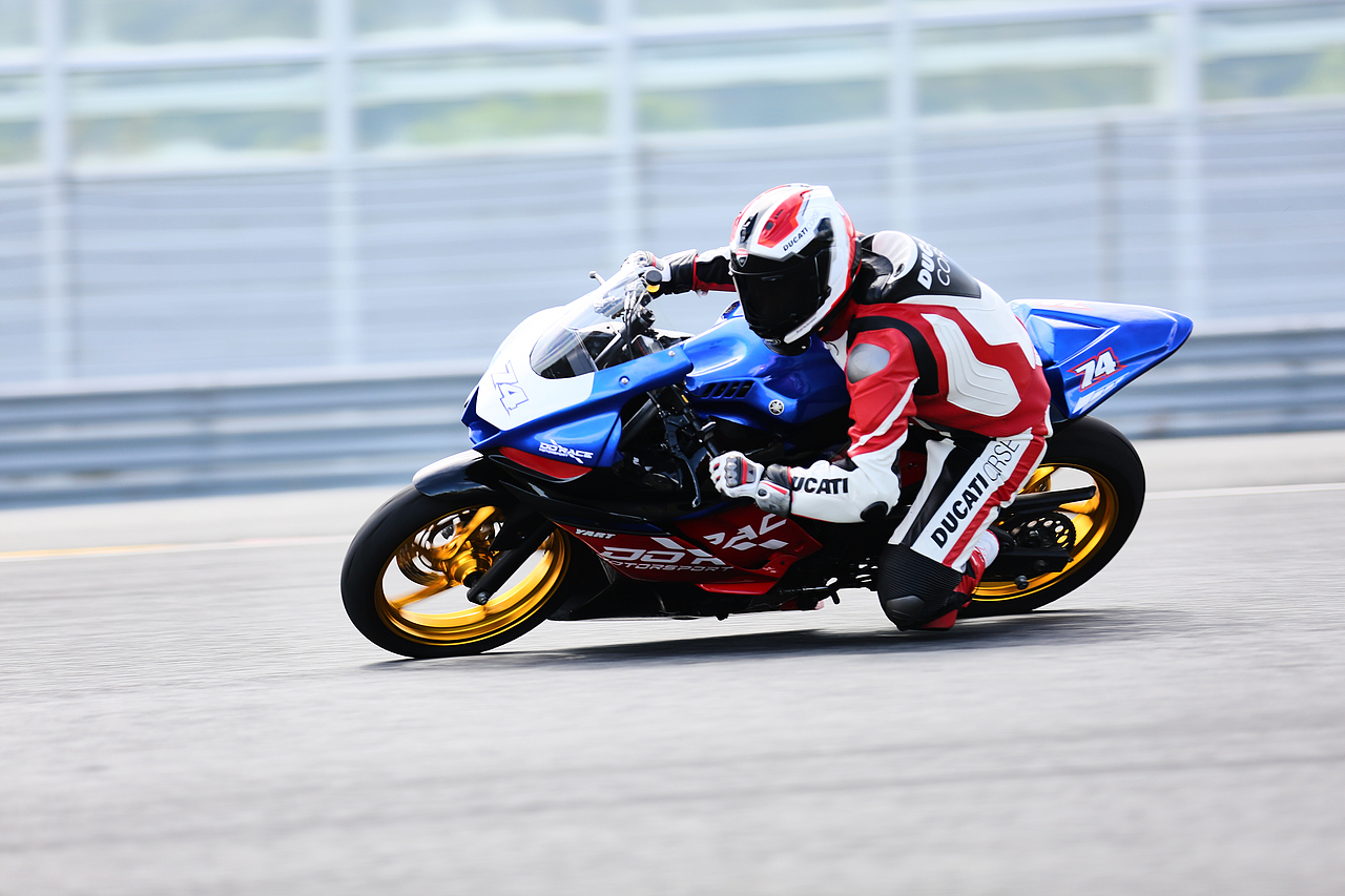 摩托赛道篇_幾米Jimmy-站酷ZCOOL