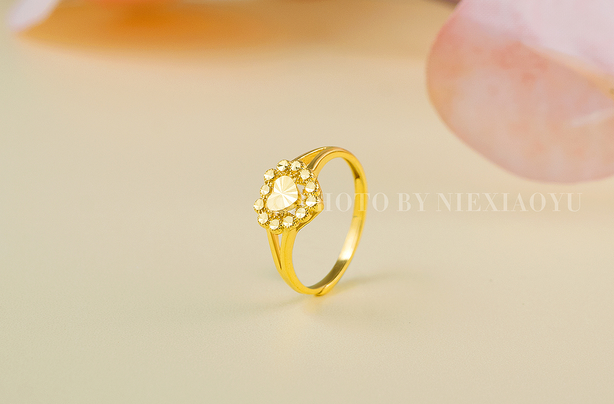 黄金戒指+手链场景图【3图】_聂小钰钰-站酷ZCOOL