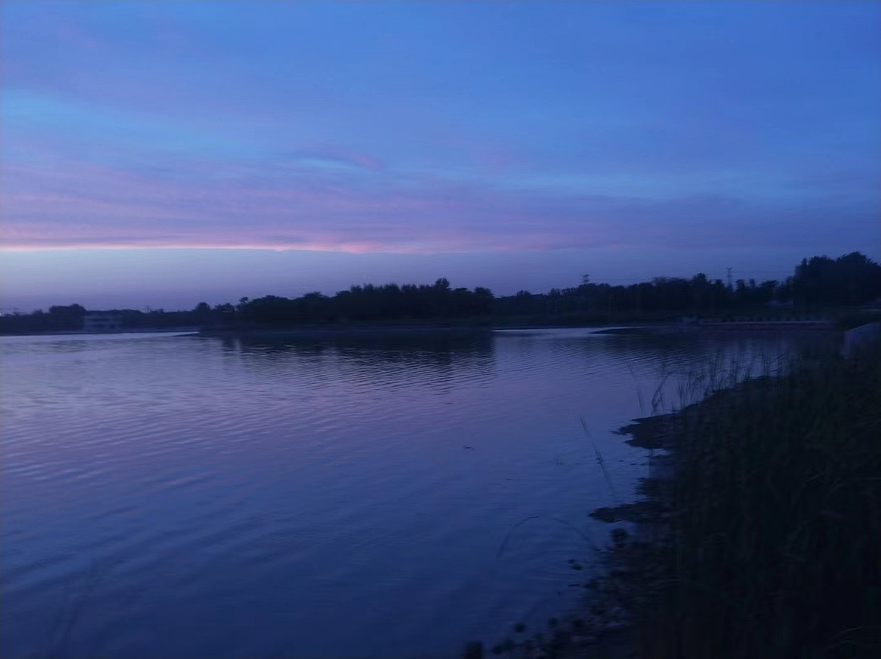 日落湖（sunset in the lake）_MASTERY翳-站酷ZCOOL