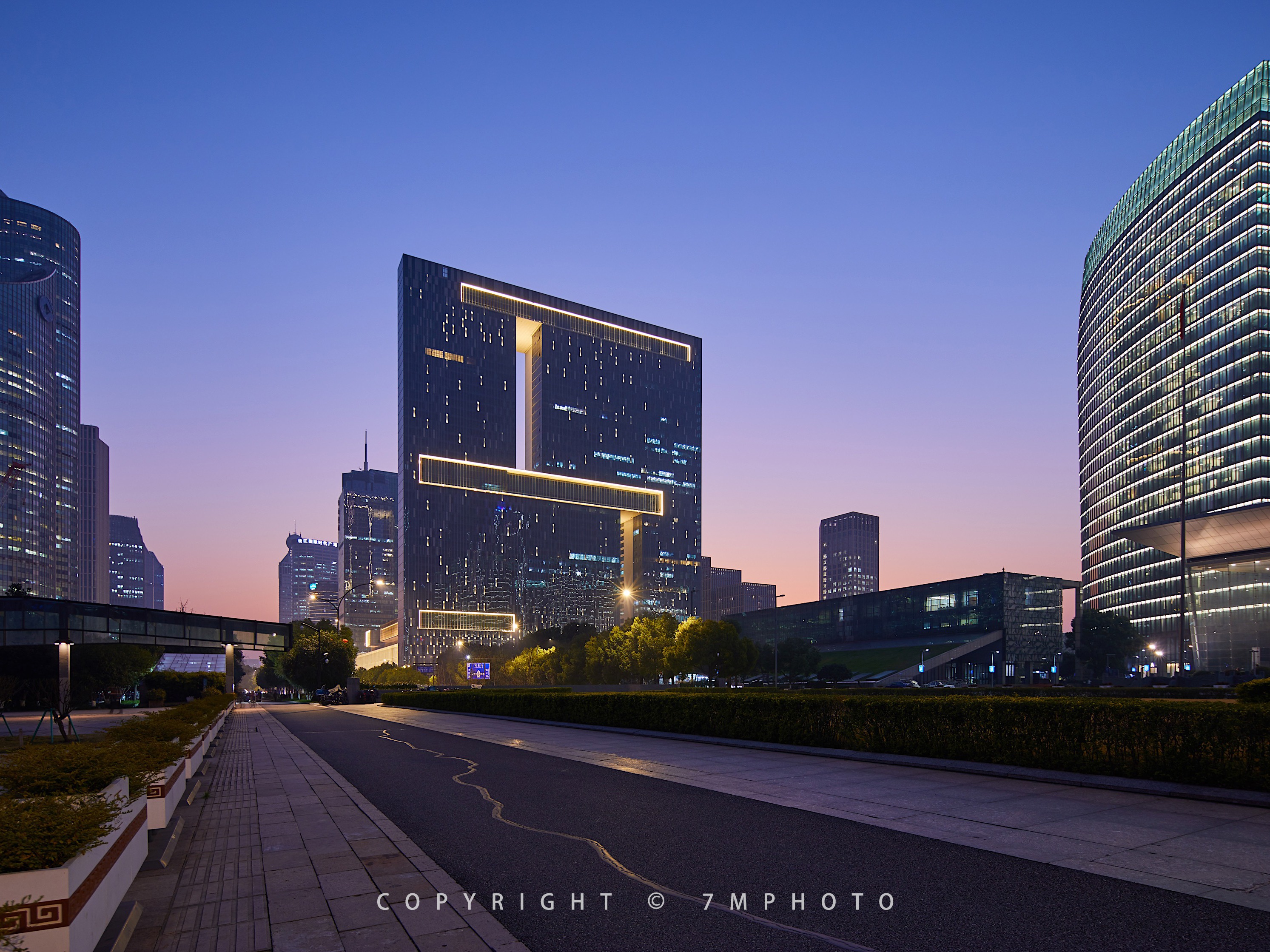 高德置地广场-杭州_刘永戈-站酷ZCOOL