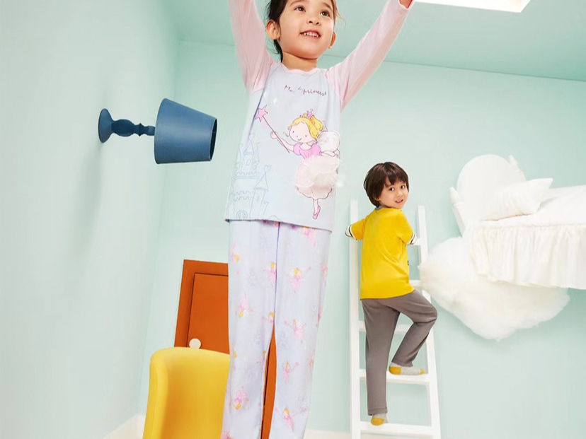 # AIMER KIDS爱慕儿童 # 22AW品牌形象拍摄_珊迪迪迪迪-站酷ZCOOL